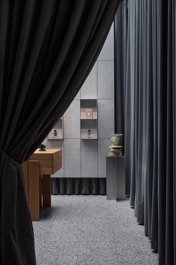 Carbon Studio
